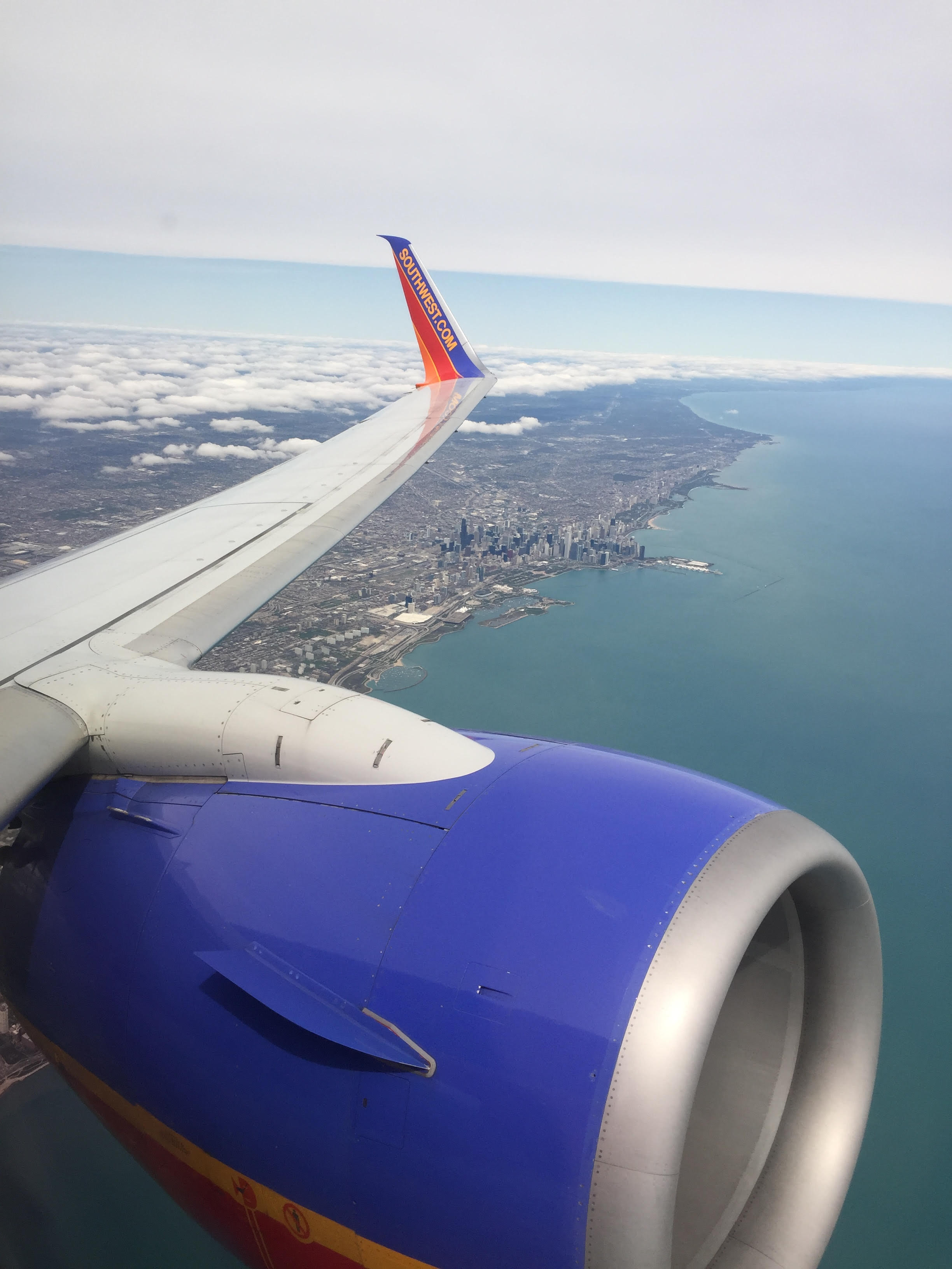 Eating Healthy On The Fly (a.k.a in the airport) – Sarah In Style