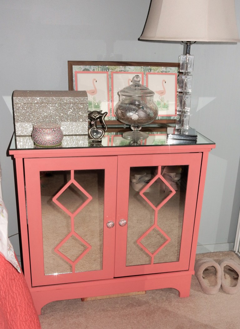 Fluff Your Feathers, It’s Time To Flamingle – Sarah In Style