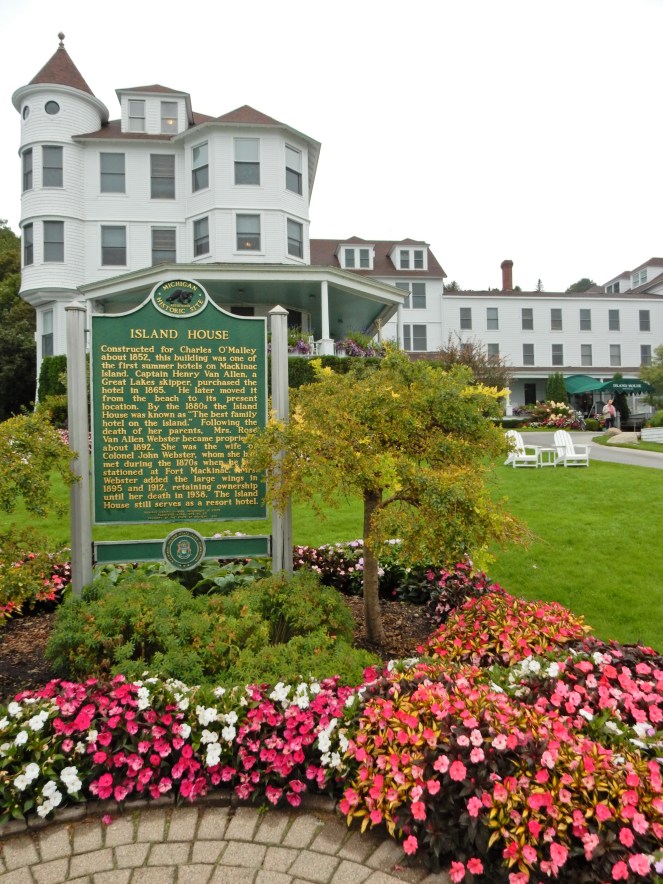 Top 10 Mackinac Island Must Sees – Sarah In Style